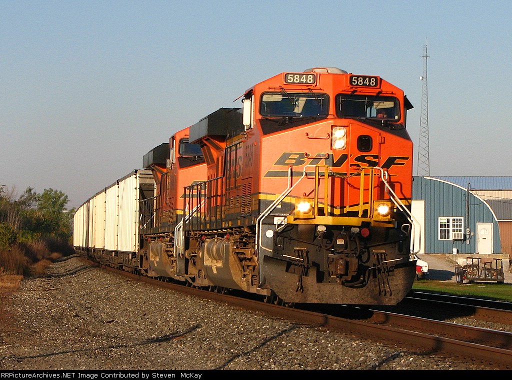 BNSF 5848